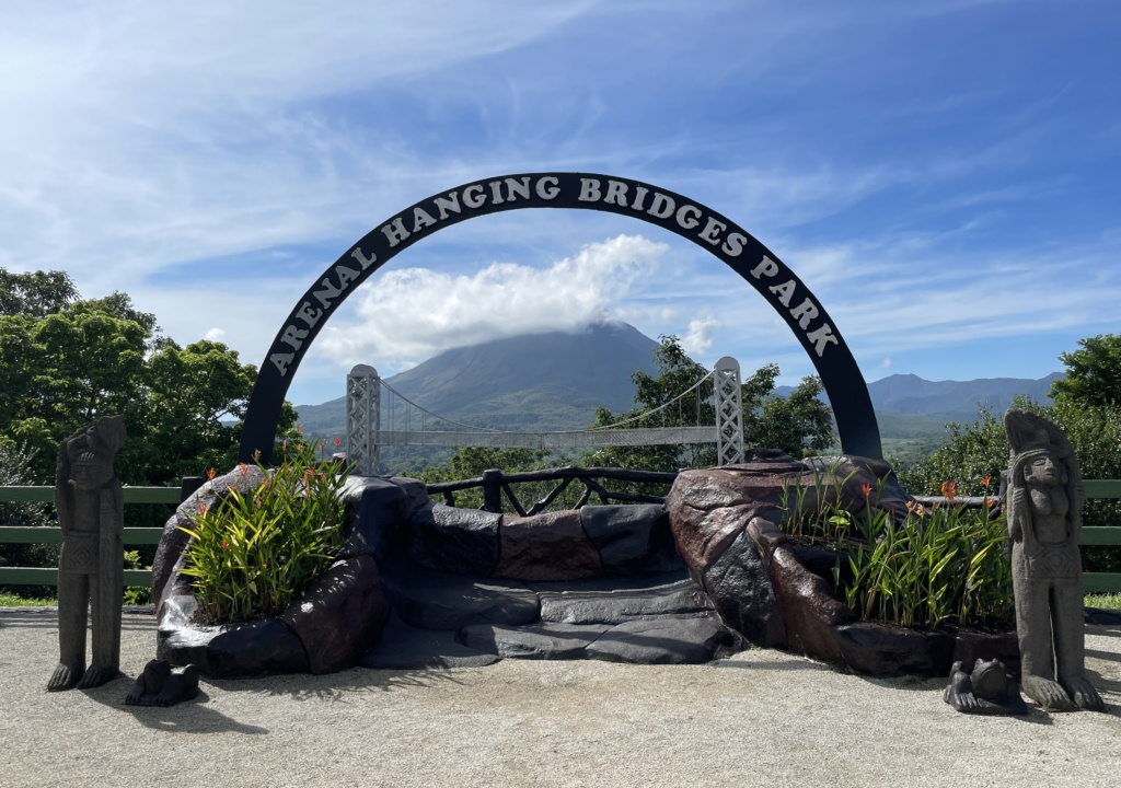 Mistico Hanging Bridges – Parents with Passports